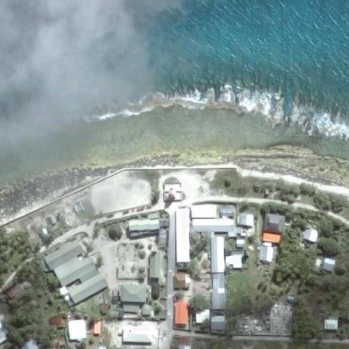 Phare de Makemo in Pouheva, French Polynesia (Google Maps)