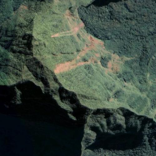 Mount Tohivea in Temae, French Polynesia - Virtual Globetrotting