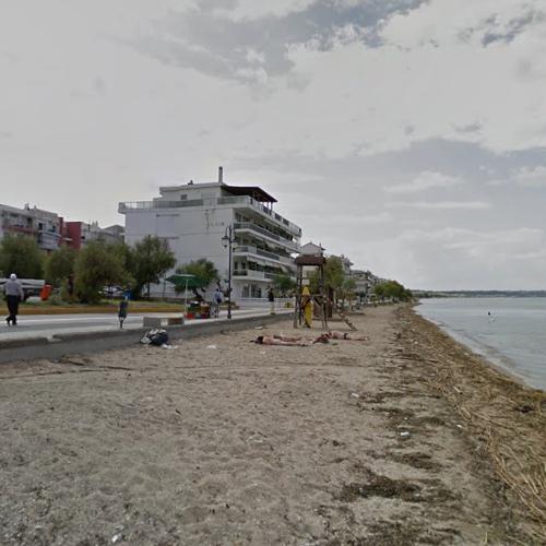 Peraia Beach in Peraía, Greece - Virtual Globetrotting