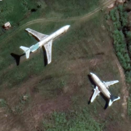 B727, B737 in Santa Cruz, Bolivia (Google Maps)