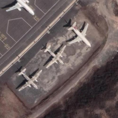 Aircraft static display in Phnom Penh, Cambodia - Virtual Globetrotting