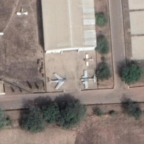 Aircraft static display in Kaduna, Nigeria - Virtual Globetrotting