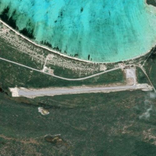 Colonel Hill Airport in Colonel Hill, Bahamas (Google Maps)