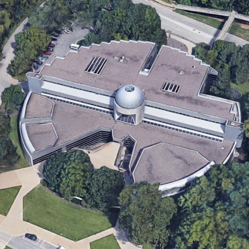 The University of Iowa College of Law in Iowa City, IA (Google Maps)