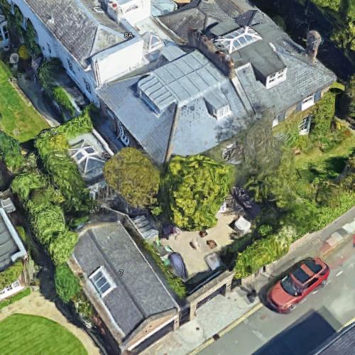 Bay Tree Cottage - Kate Moss' House (Former) in London, United Kingdom ...