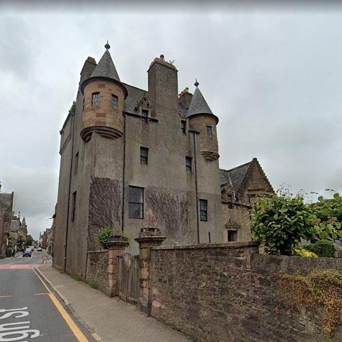Maybole Castle in Maybole, United Kingdom (Bing Maps)