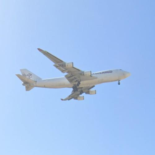 Sky Lease Cargo Boeing 747F in Los Angeles, CA (Google Maps)