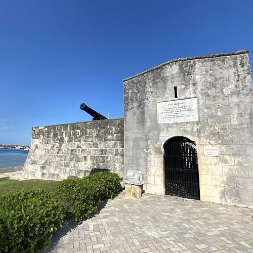 Fort Montagu in Nassau, Bahamas - Virtual Globetrotting