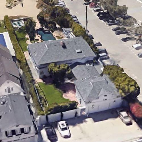 Harold Lloyd's House (Deceased) in Santa Monica, CA (Google Maps)