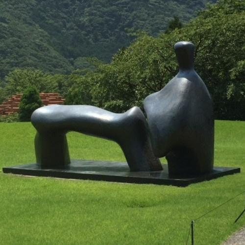 'Reclining Figure, Arch Leg' by Henry Moore in Hakone, Japan (Google ...