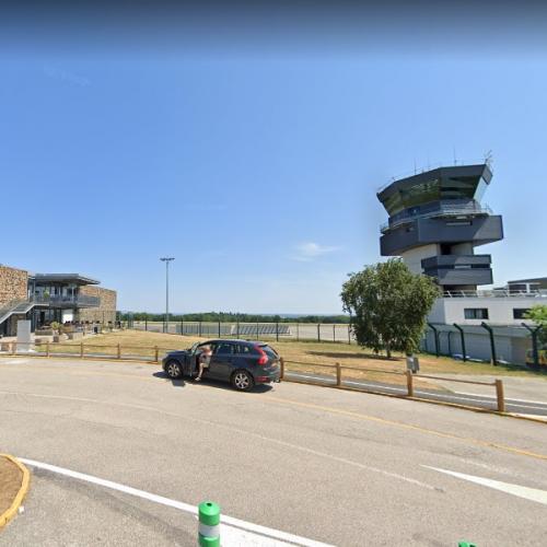 Limoges – Bellegarde Airport in Bellegarde, France - Virtual Globetrotting