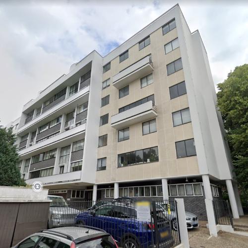 'Highpoint II' by Berthold Lubetkin in London, United Kingdom - Virtual ...