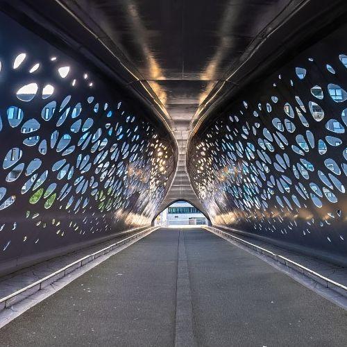 Park bridge in Antwerpen, Belgium (Google Maps)