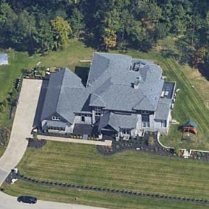 Josh Dun (Twenty One Pilots)/ Debby Ryan's mansion - Virtual Globetrotting