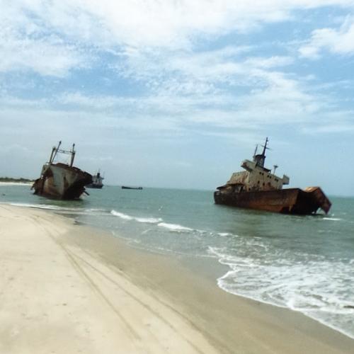 Cemitério de Navios in Panguila, Angola (Google Maps)