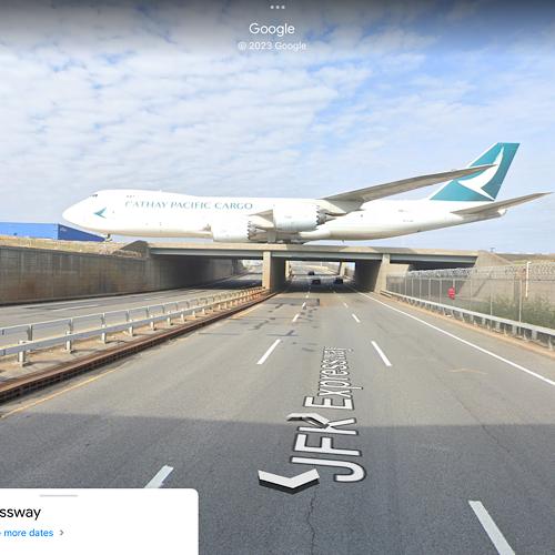 747 Above the Road in New York, NY - Virtual Globetrotting