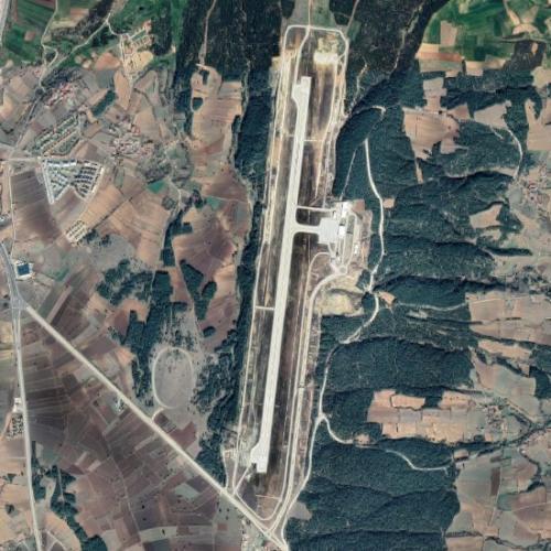 Kastamonu Airport in Menemen, Turkey (Google Maps)
