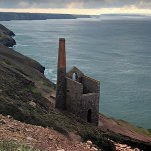 Towanroath Engine House at Wheal Coates in St Agnes, United Kingdom ...