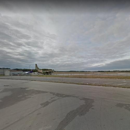 Coastal Carolina Regional Airport in New Bern, NC (Google Maps)