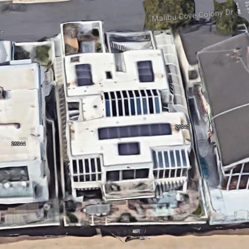 Neil McCauley's house in Heat in Malibu, CA (Google Maps)