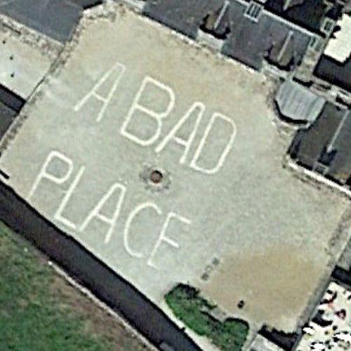 'A Bad Place" in Montsoreau, France (Google Maps)