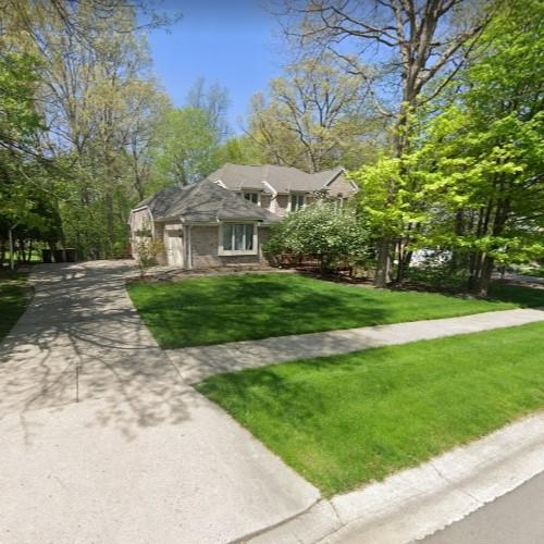 Tom Welling's House (Former) in Okemos, MI (Google Maps)