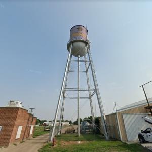 Plankinton water tower in Plankinton, SD (#2) - Virtual Globetrotting
