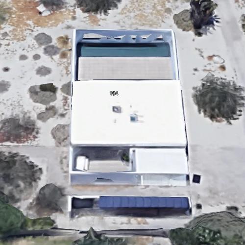 'Desert House' by Jim Jennings in Palm Springs, CA (Google Maps)