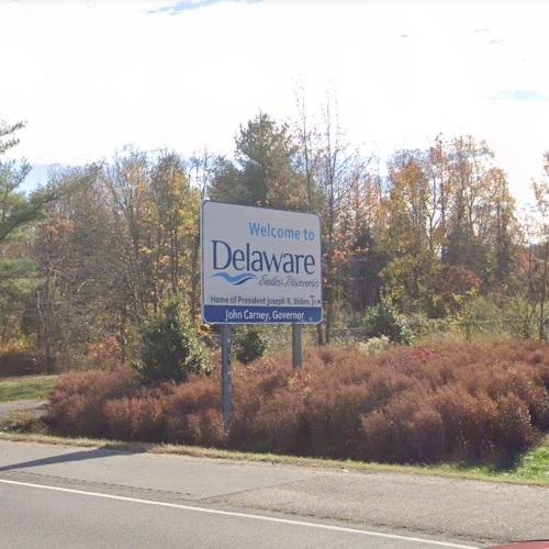 Welcome to Delaware sign in Elkton, MD (Google Maps) (#3)