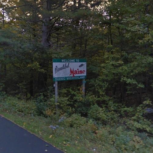 Welcome to Beautiful Maine sign in Bethel, ME (Google Maps)