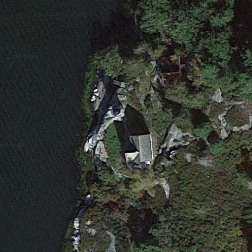 Perkins Island Light in Georgetown, ME (Google Maps)
