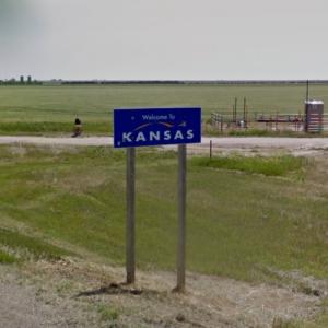 Welcome to Kansas sign in St Francis, KS (#3) - Virtual Globetrotting