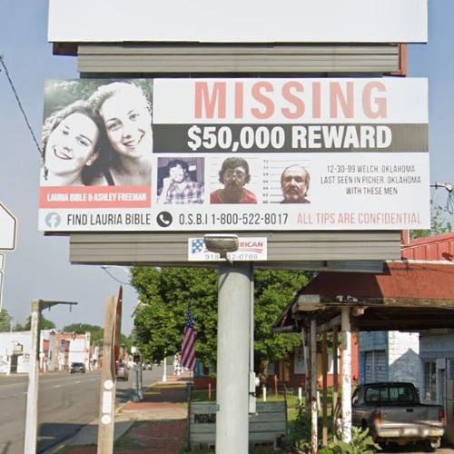 Find Lauria Bible billboard in Chetopa, KS (Google Maps)