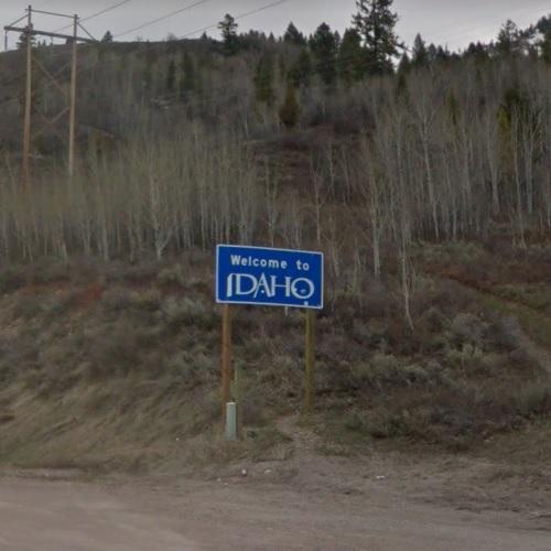 Welcome to Idaho sign in Palisades, ID (Google Maps)