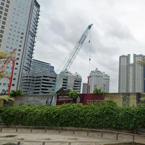 Green Energy Superblock Oasis Central Sudirman Towers under ...