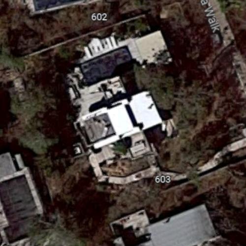 'Fishman House' by Horace Gifford in Sayville, NY (Google Maps)