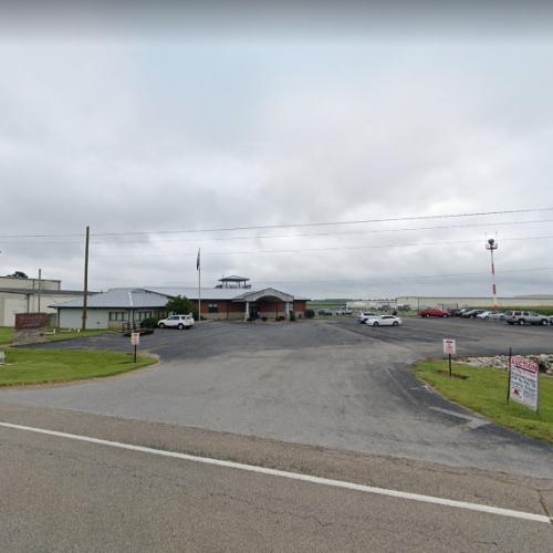 Henderson City-County Airport in Henderson, KY (Google Maps)