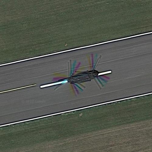 Boeing CH-47 Chinook in Hopkinsville, KY (Google Maps) (#7)