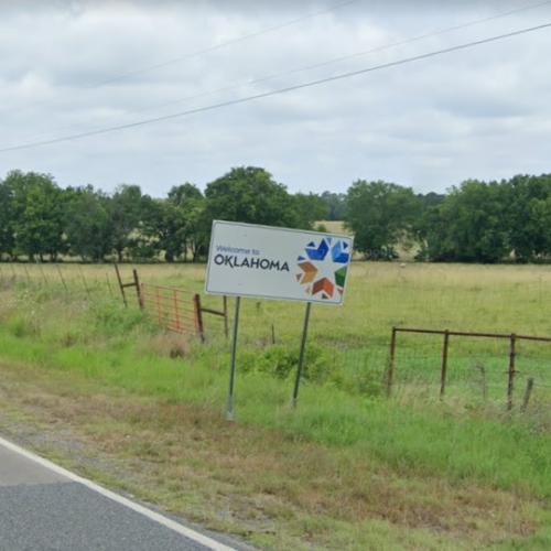 Welcome to Oklahoma sign in Foreman, AR (Google Maps)