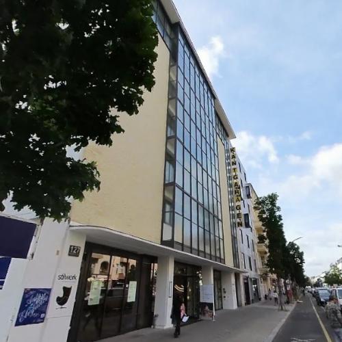 'Kant-Garage' by Hermann Zweigenthal and Richard Paulick in Berlin ...