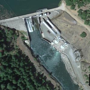 Pit No. 6 Powerhouse in Big Bend, CA - Virtual Globetrotting