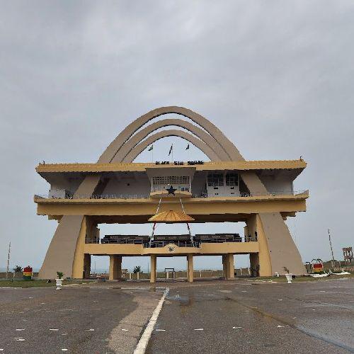 Independence Arch in Accra, Ghana (Google Maps) (#2)