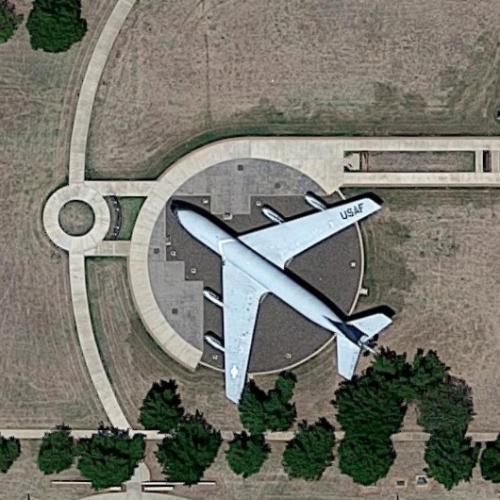 GKC-135A in Altus AFB, OK (Google Maps)