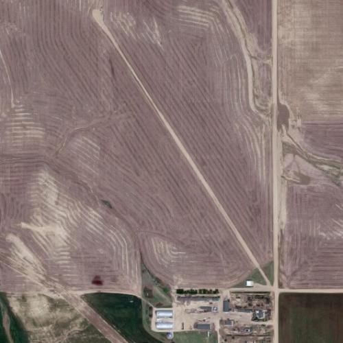 Westberg-Rosling Farms Airport in Hoyt, CO (Google Maps)