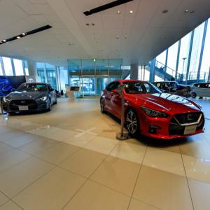 Two Nissan Skyline in Yokohama, Japan - Virtual Globetrotting