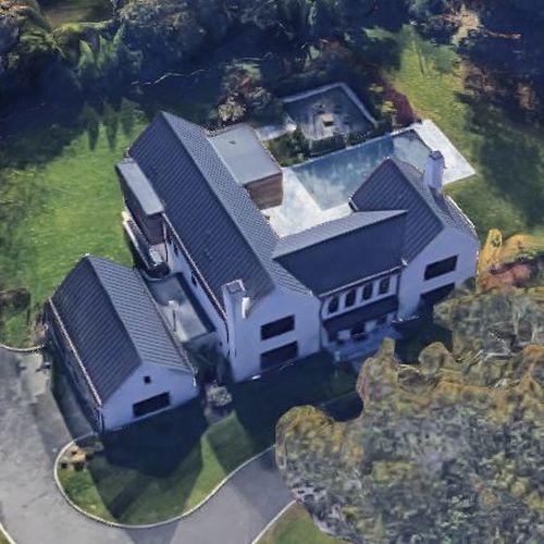 'Leave the World Behind' Filming Location in Old Westbury, NY (Google Maps)