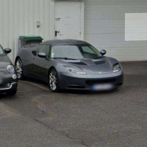 Lotus Evora 400 in Colomiers, France (Google Maps)