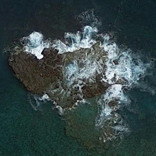 Wānanapaoa Island in Pupukea, HI (Google Maps)