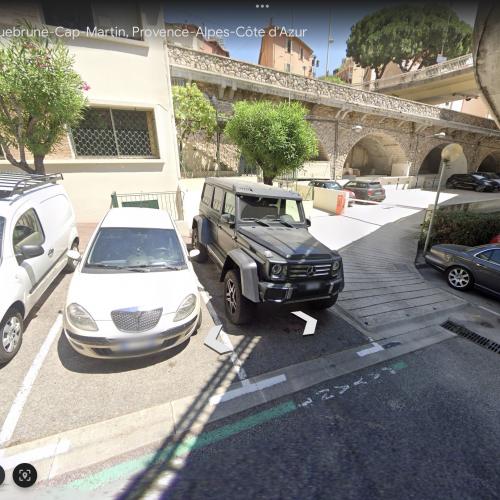Mercedes Benz G class in Monte-carlo, Monaco (Google Maps) (#3)
