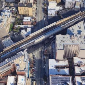Intervale Avenue station in New York, NY - Virtual Globetrotting